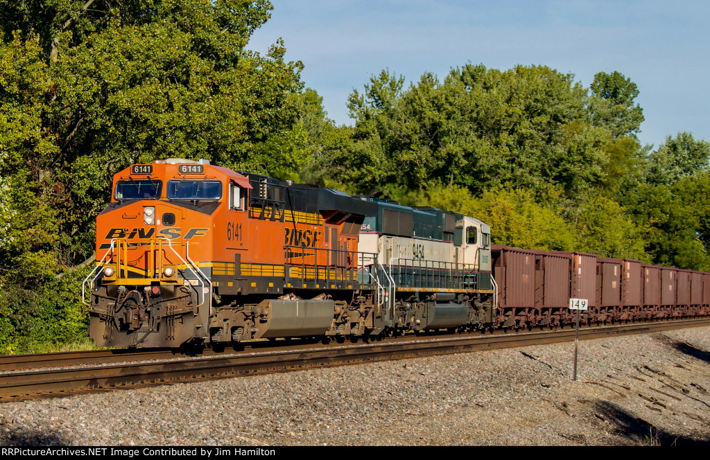 BNSF 6141